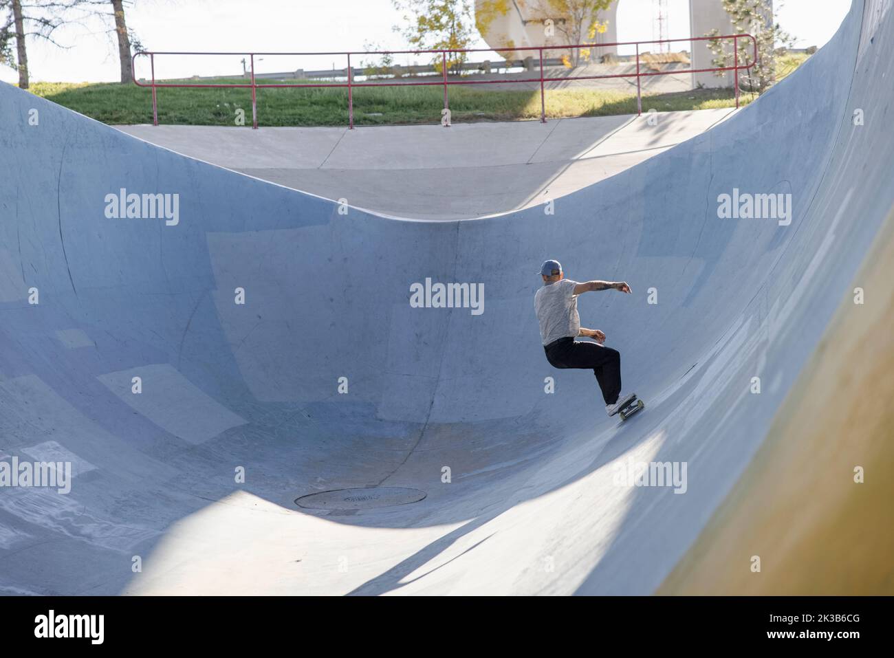 Living in concrete pipe hi-res stock photography and images - Alamy