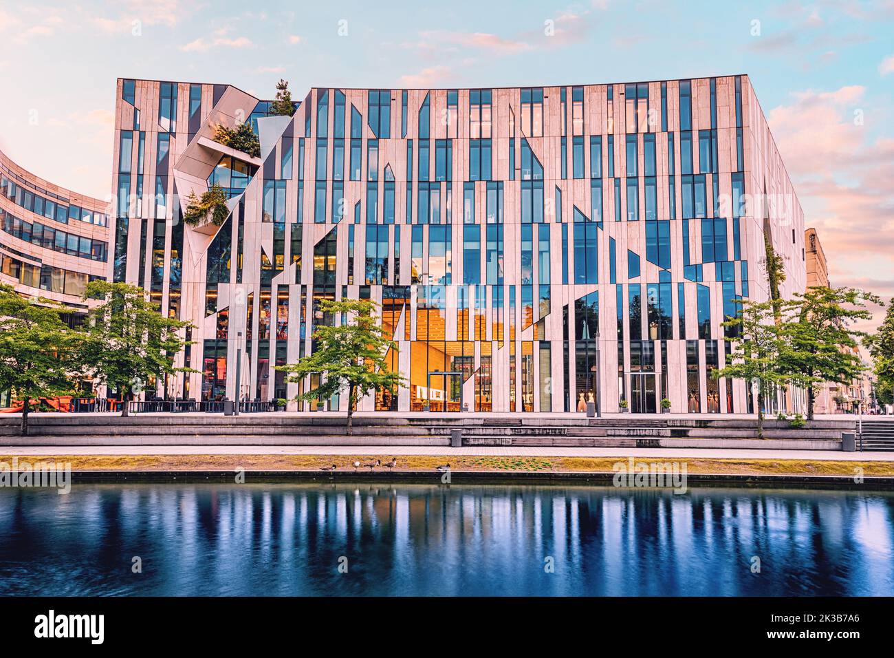 Ko bogen building complex hi-res stock photography and images - Alamy