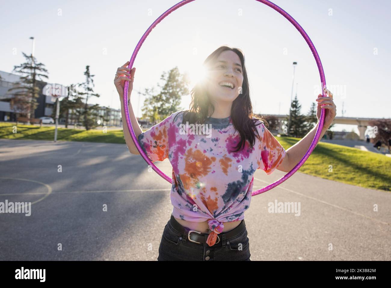 Native american hoop dance hi-res stock photography and images - Alamy