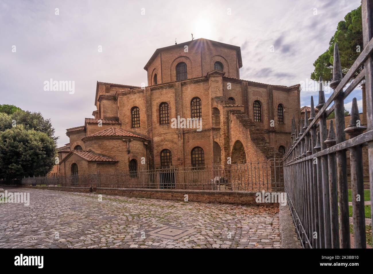 Basilica di San Vitale, one of the most important examples of early ...