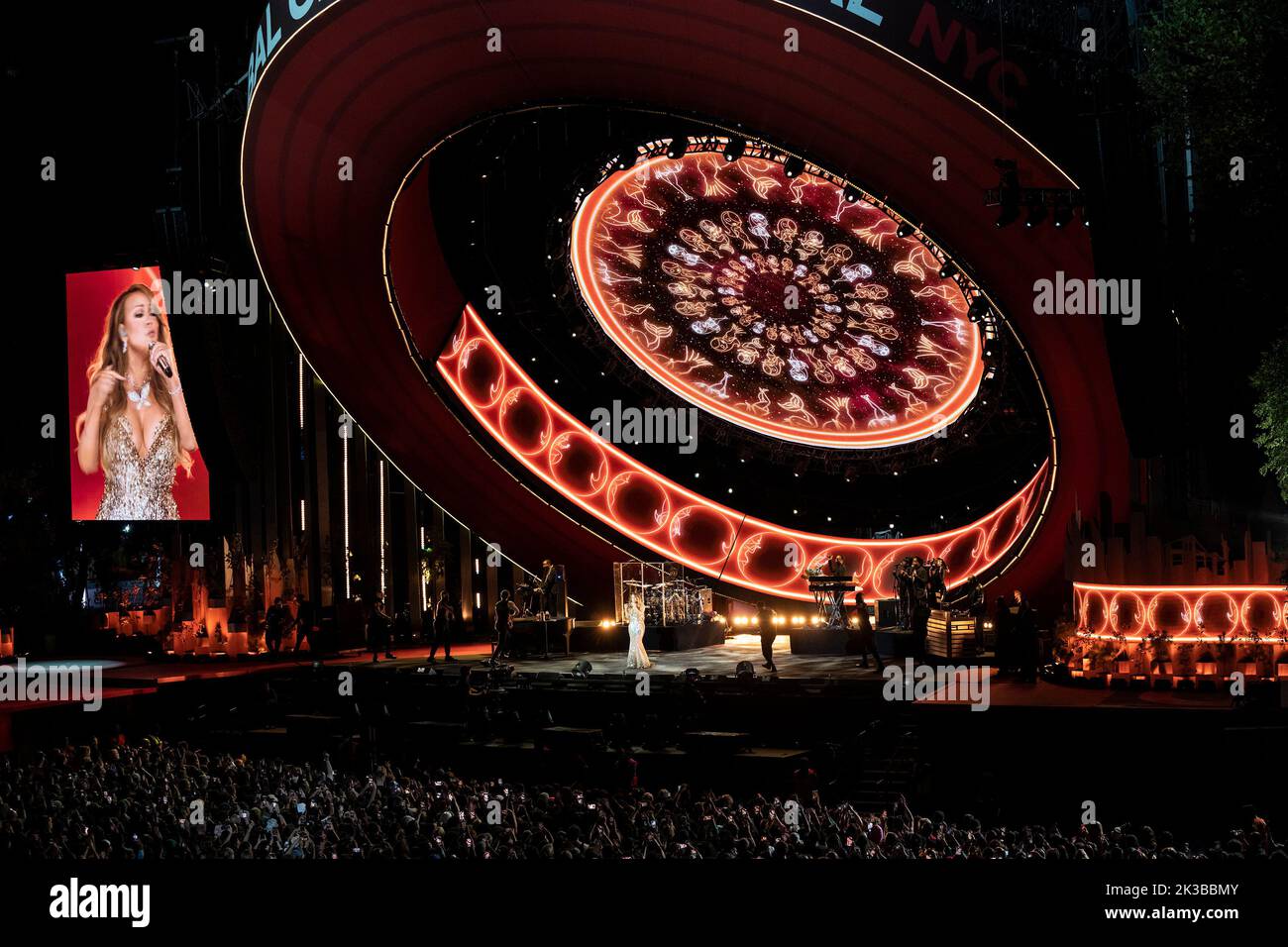 Mariah Carey performs at Global Citizen Festival NYC in Central Park in ...