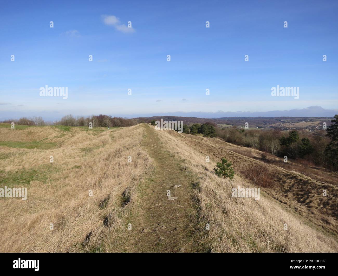 Cotswold Way long distance footpath National Trail. The Cotswolds AONB ...