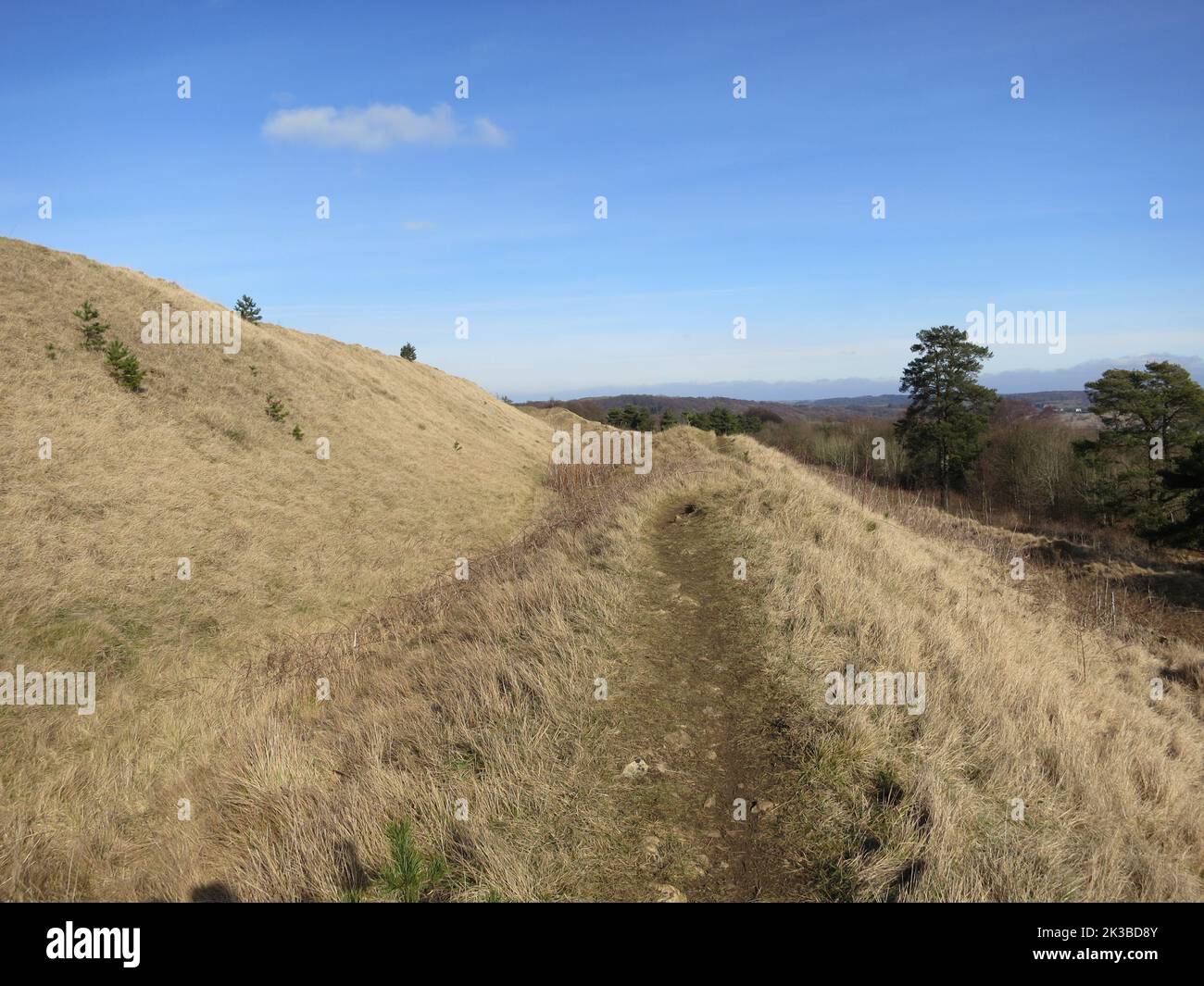 Cotswold Way long distance footpath National Trail. The Cotswolds AONB ...