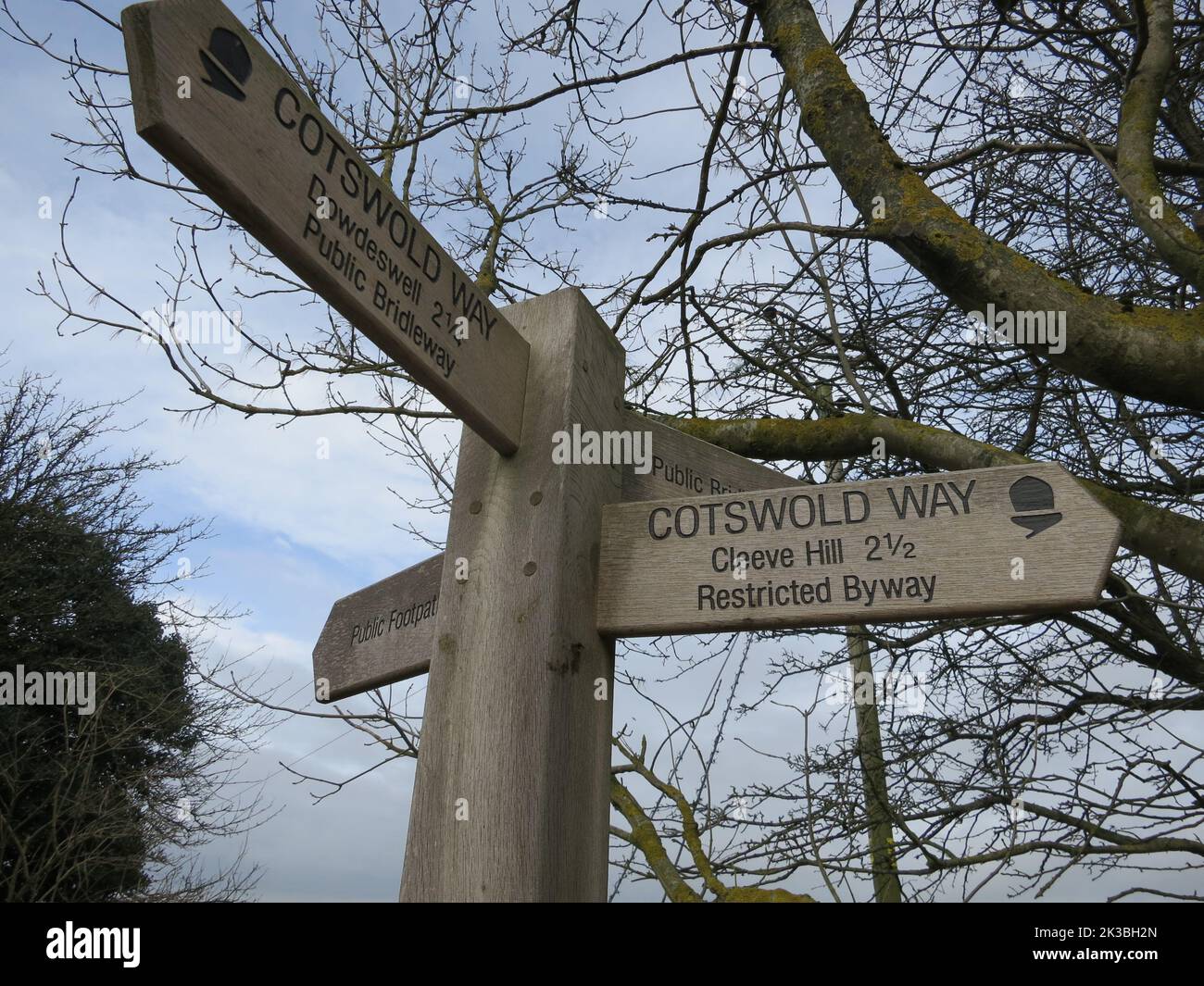 Cotswold Way long distance footpath National Trail. The Cotswolds AONB ...