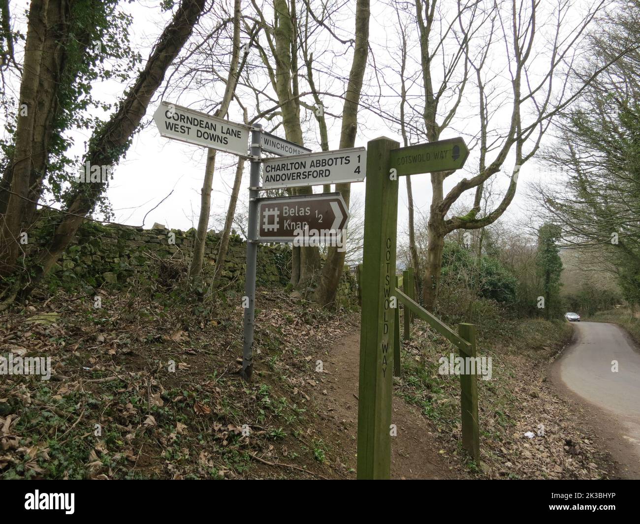 Cotswold Way long distance footpath National Trail. The Cotswolds AONB ...