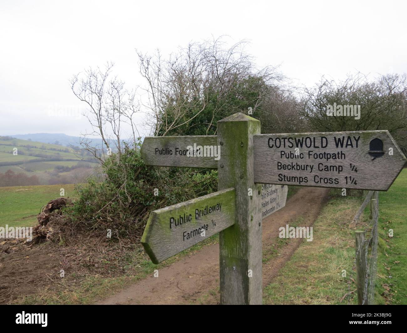 Cotswold Way long distance footpath National Trail. The Cotswolds AONB ...