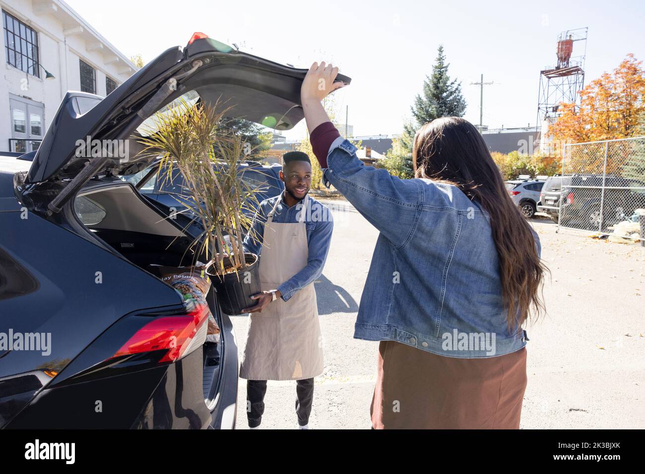 Car load hi-res stock photography and images - Alamy