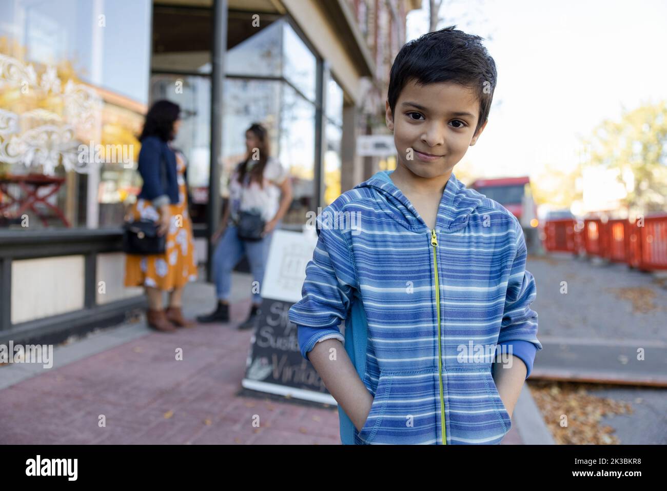 Boy urban lifestyle hi-res stock photography and images - Alamy