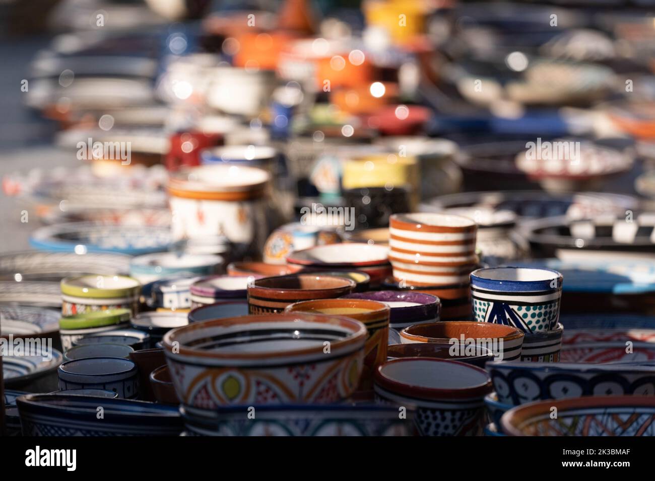 Stall ceramic produce hi-res stock photography and images - Alamy
