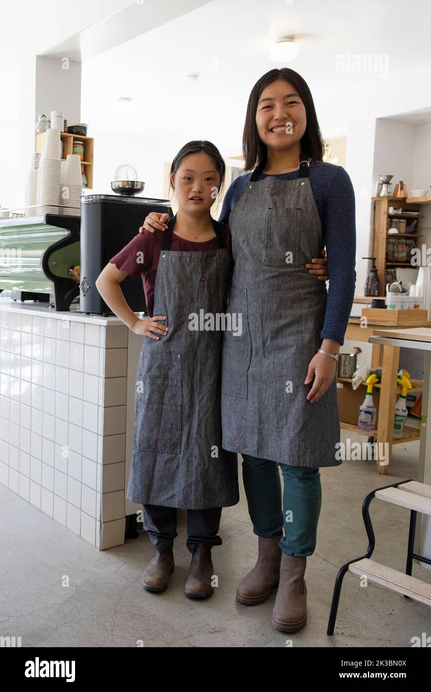 Portrait two beautiful sisters smiling hi-res stock photography and ...