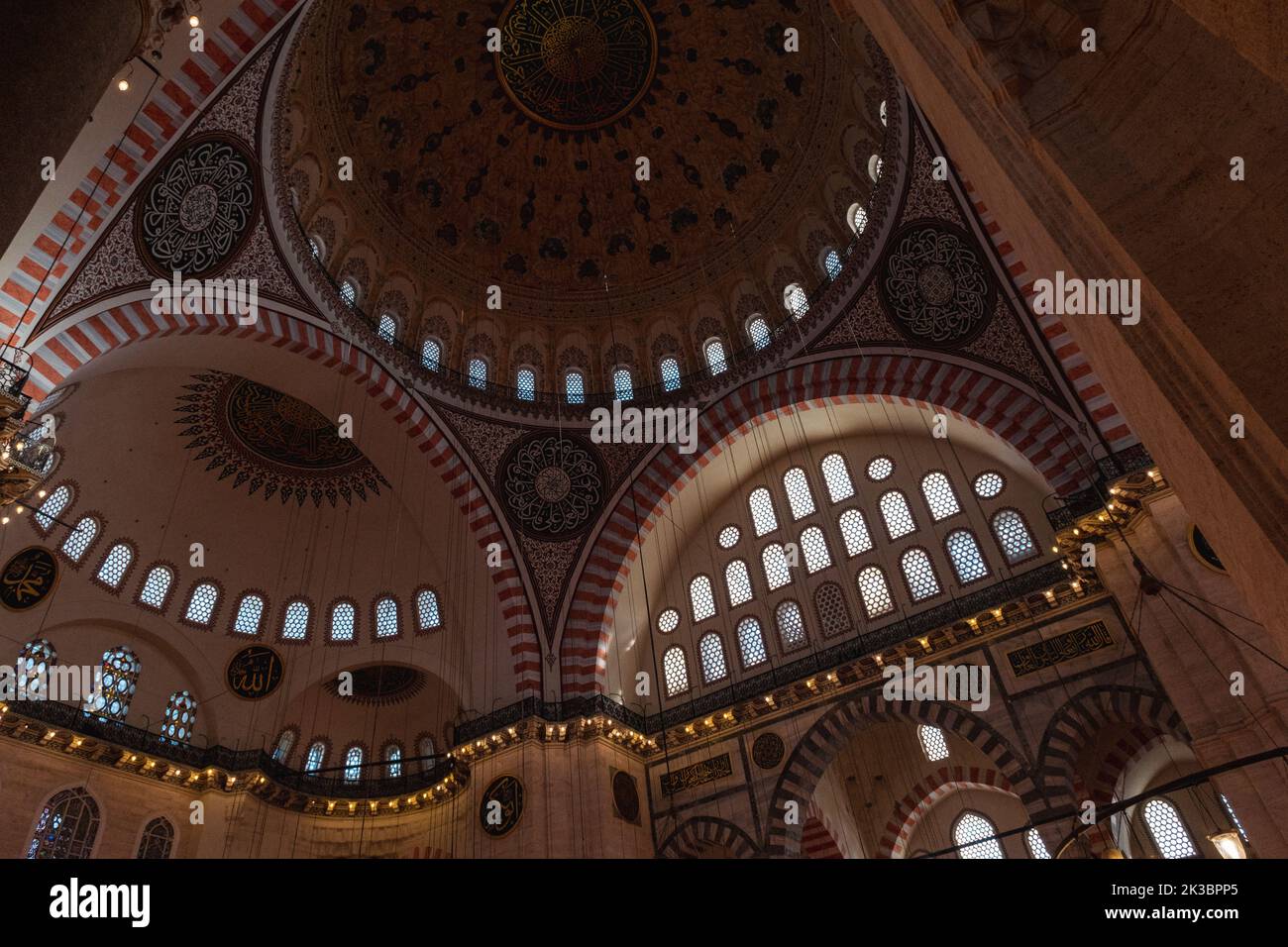 Interior suleymaniye mosque quran hi-res stock photography and images ...