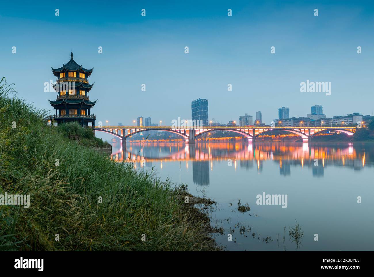 The penthouse at the head of the Min River Bridge in Leshan, Sichuan ...