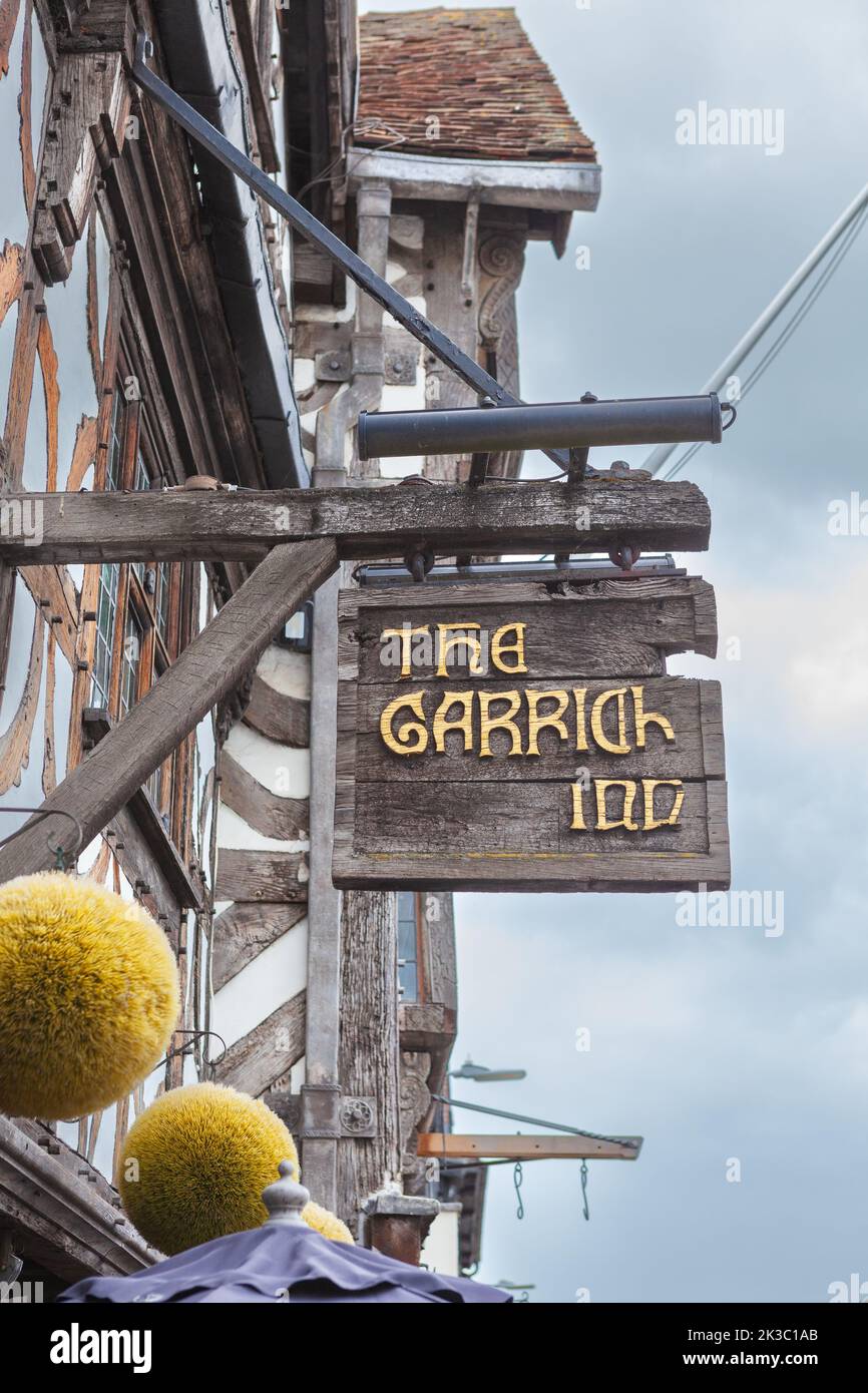 Sign stratford hi-res stock photography and images - Alamy