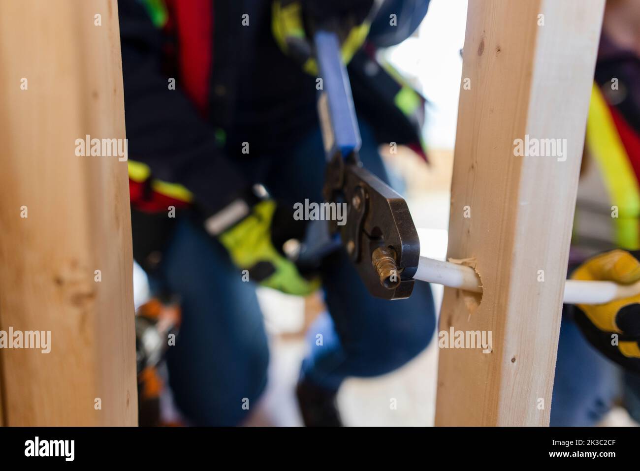 Installing home pipe hi-res stock photography and images - Alamy