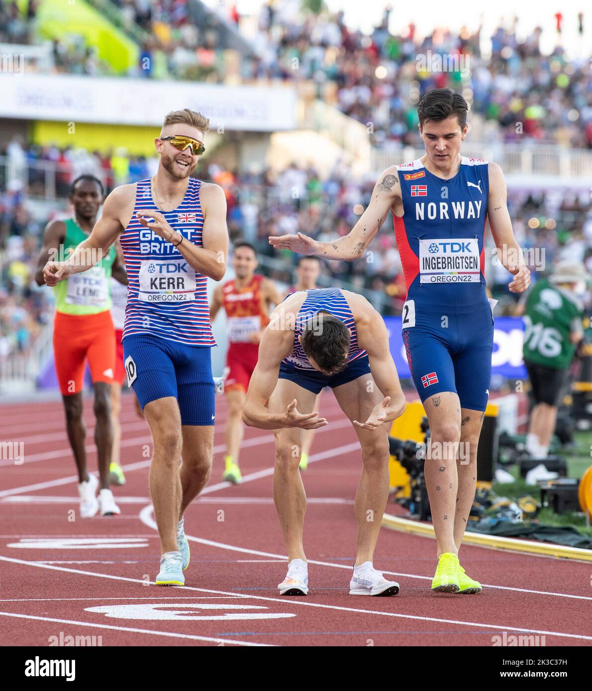 A pat on the back for Jake Wightman of GB&NI from Josh Kerr and Jakob ...