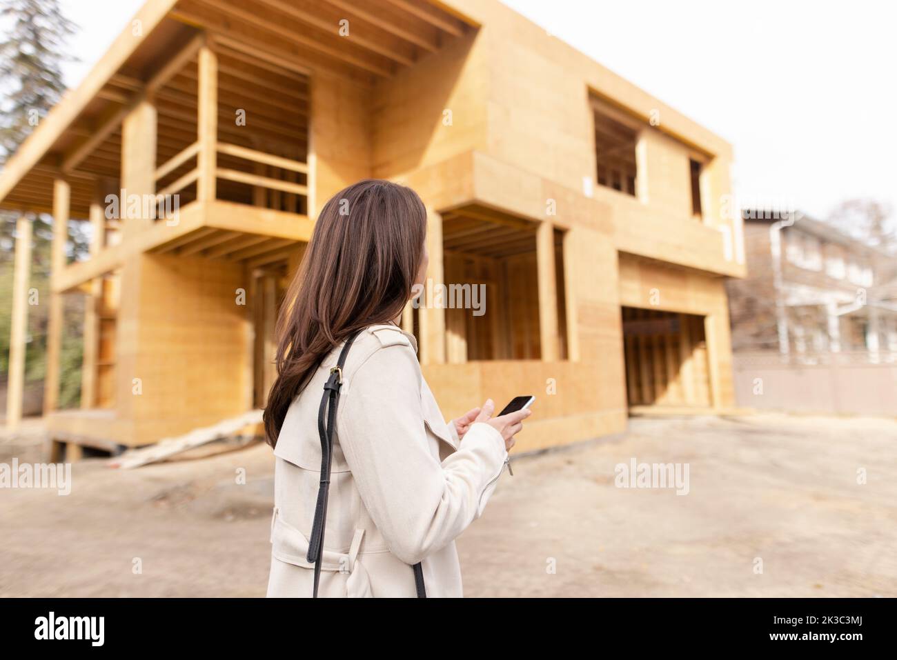 Smart phone house exterior hi-res stock photography and images - Alamy