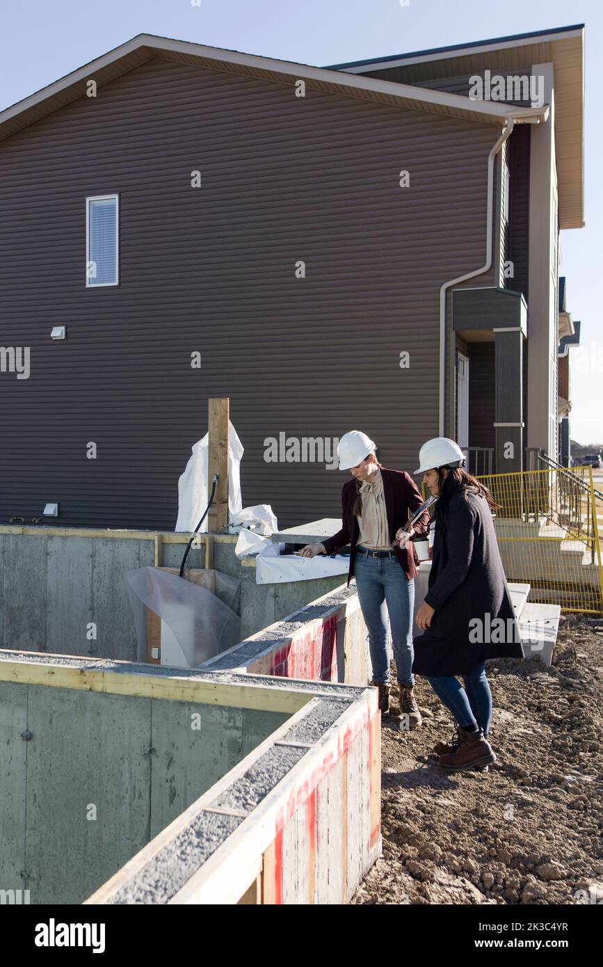 Female at concrete construction hi-res stock photography and images - Alamy