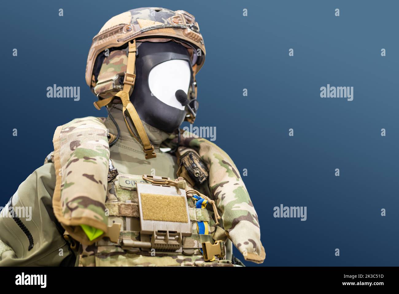 Ukrainian soldier. Ukrainian in army. Ukrainian flag on military ...