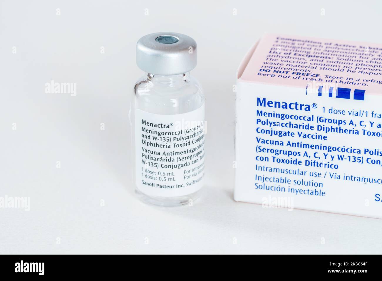 Sanofi vaccine hi-res stock photography and images - Alamy