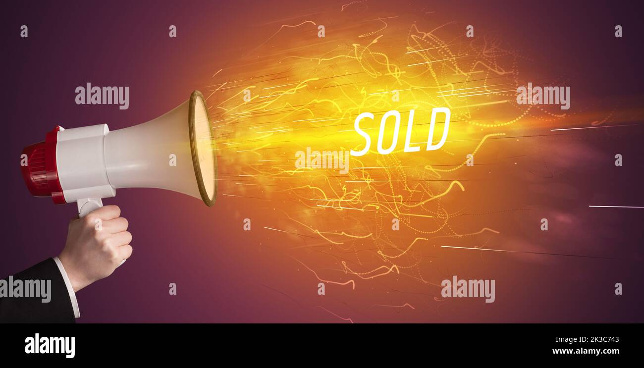 Young girld shouting in megaphone Stock Photo - Alamy