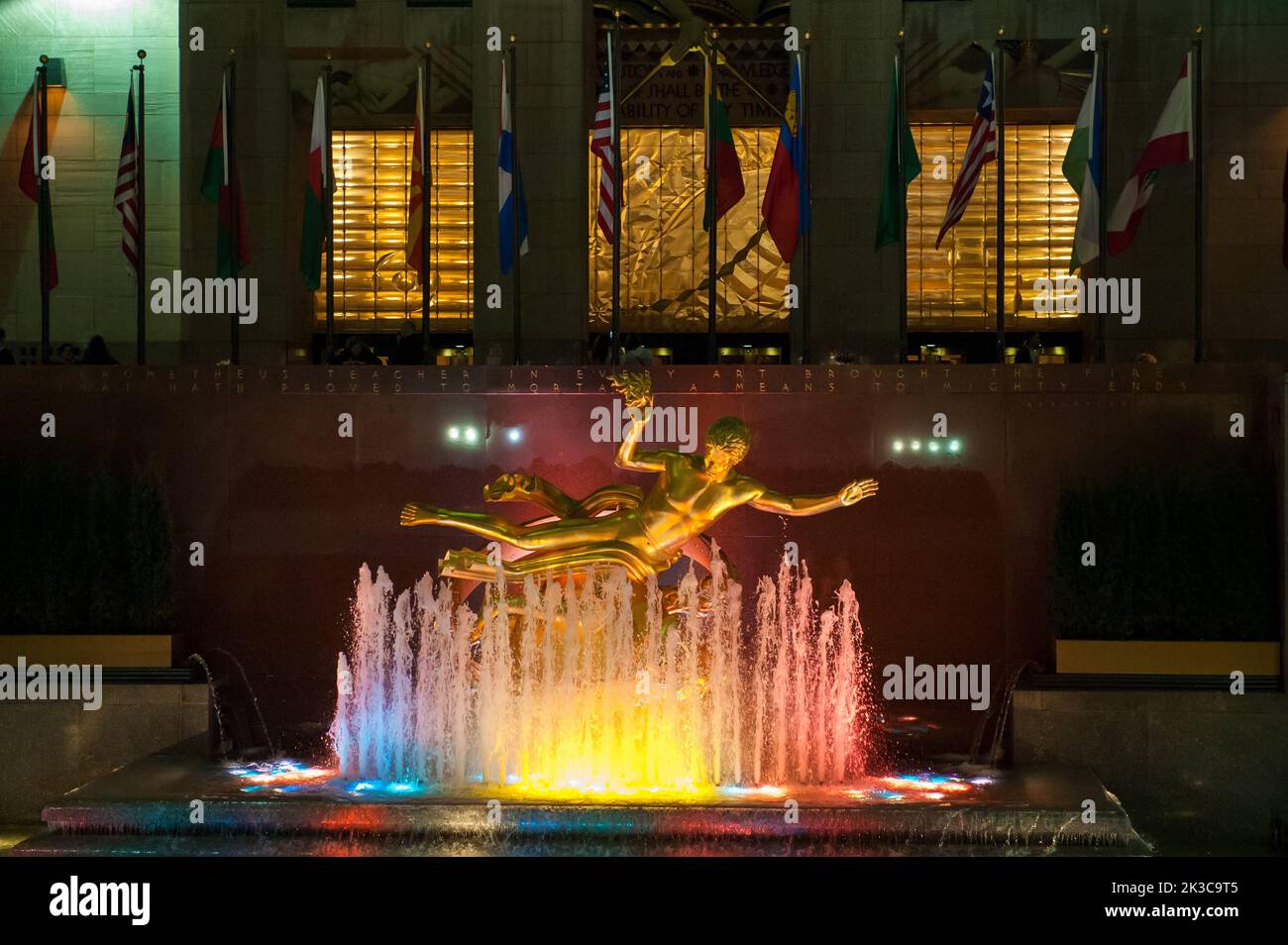 The iconic Prometheus sculpture at Rockefeller Center in Midtown ...