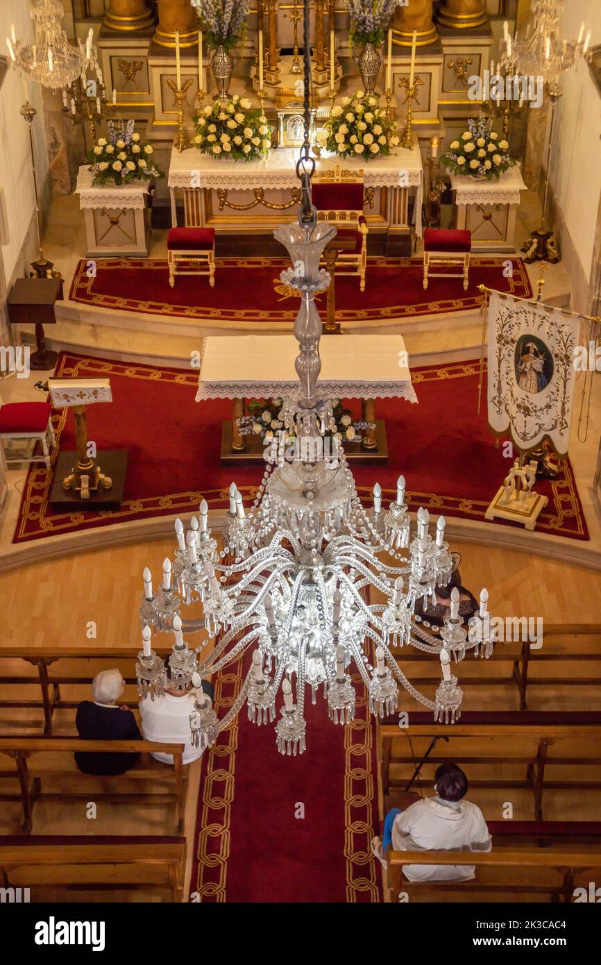Chair pews traditional altar hi-res stock photography and images - Alamy