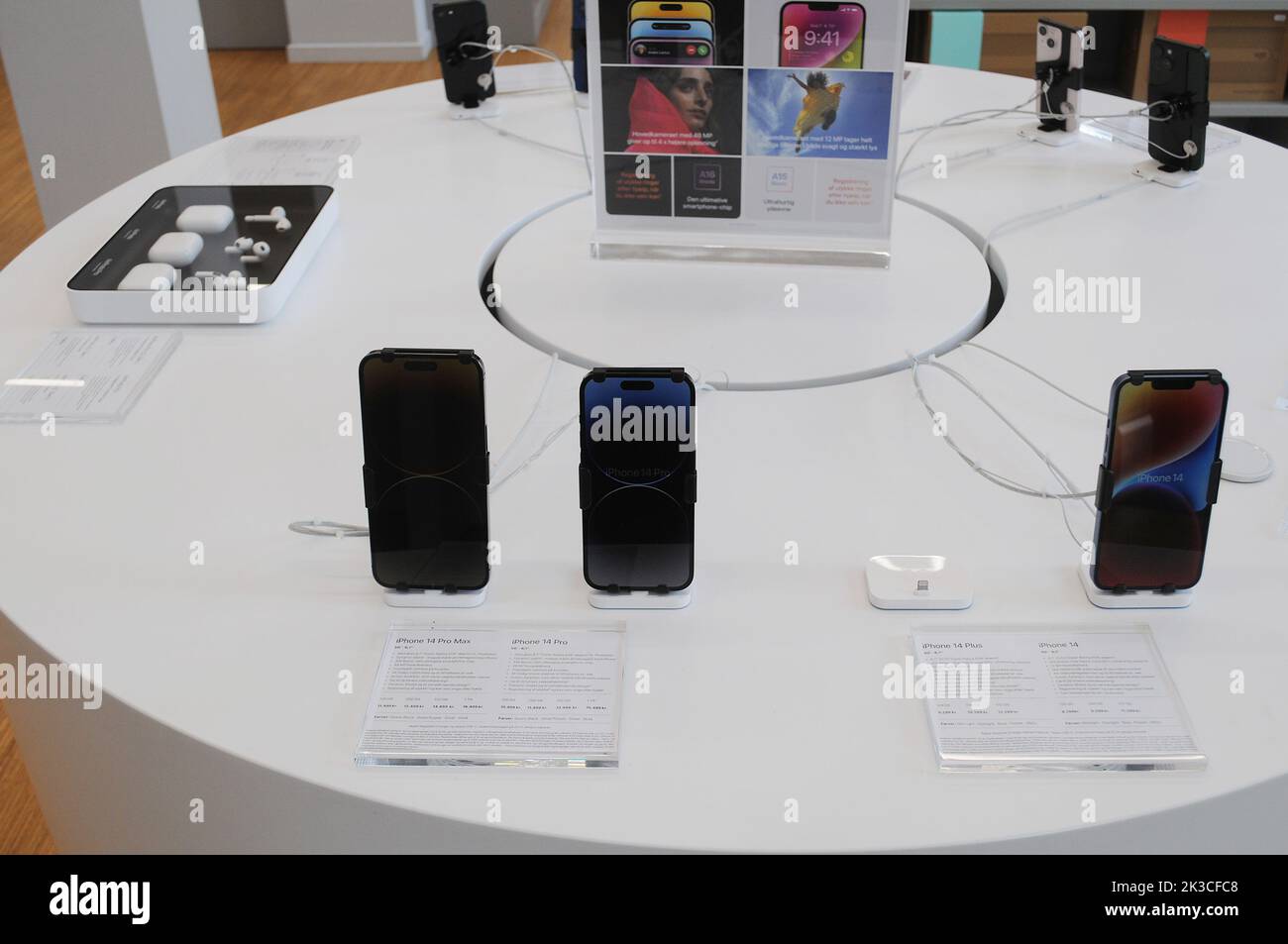 Copenahgen /Denmark/26 Septemeber2022/Iphones products and Iphone 14pro ...