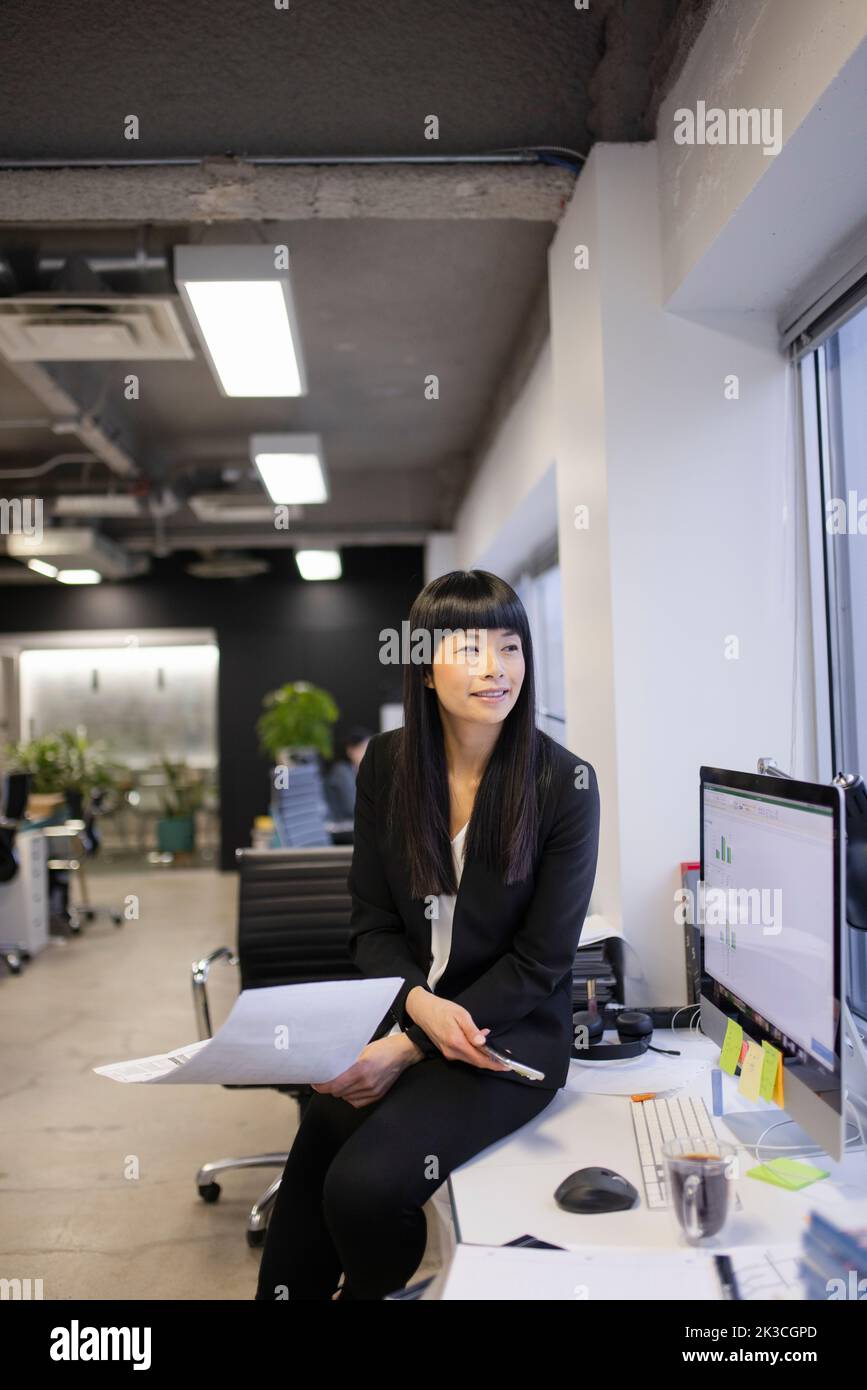 Architect female desk hi-res stock photography and images - Alamy