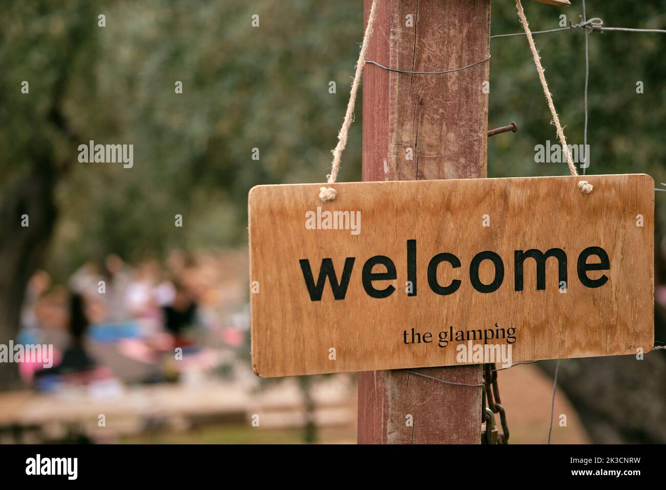 Welcome pole hi-res stock photography and images - Alamy