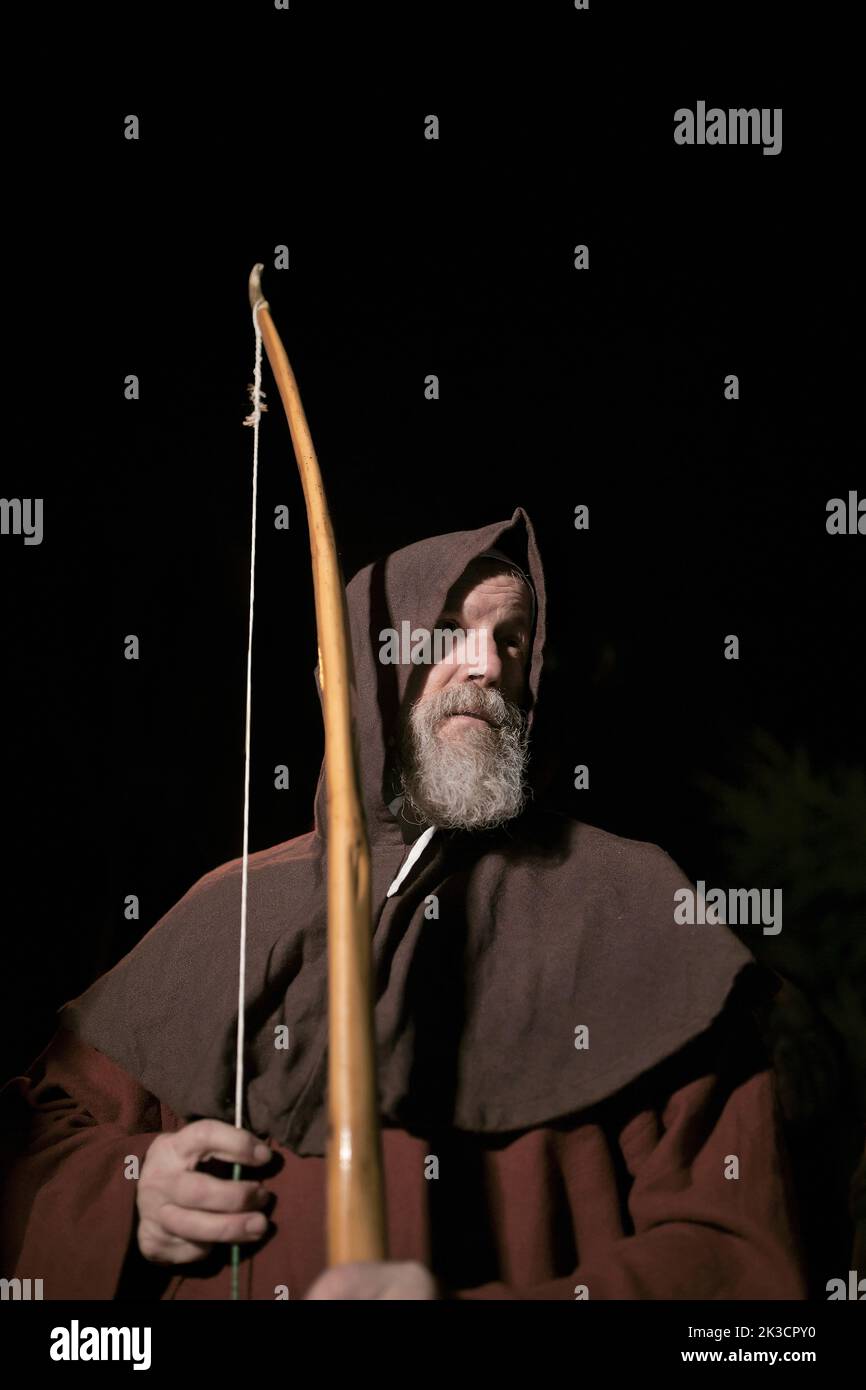 Interpretation of medieval 'peasant' rebel and 14th Century archer ...