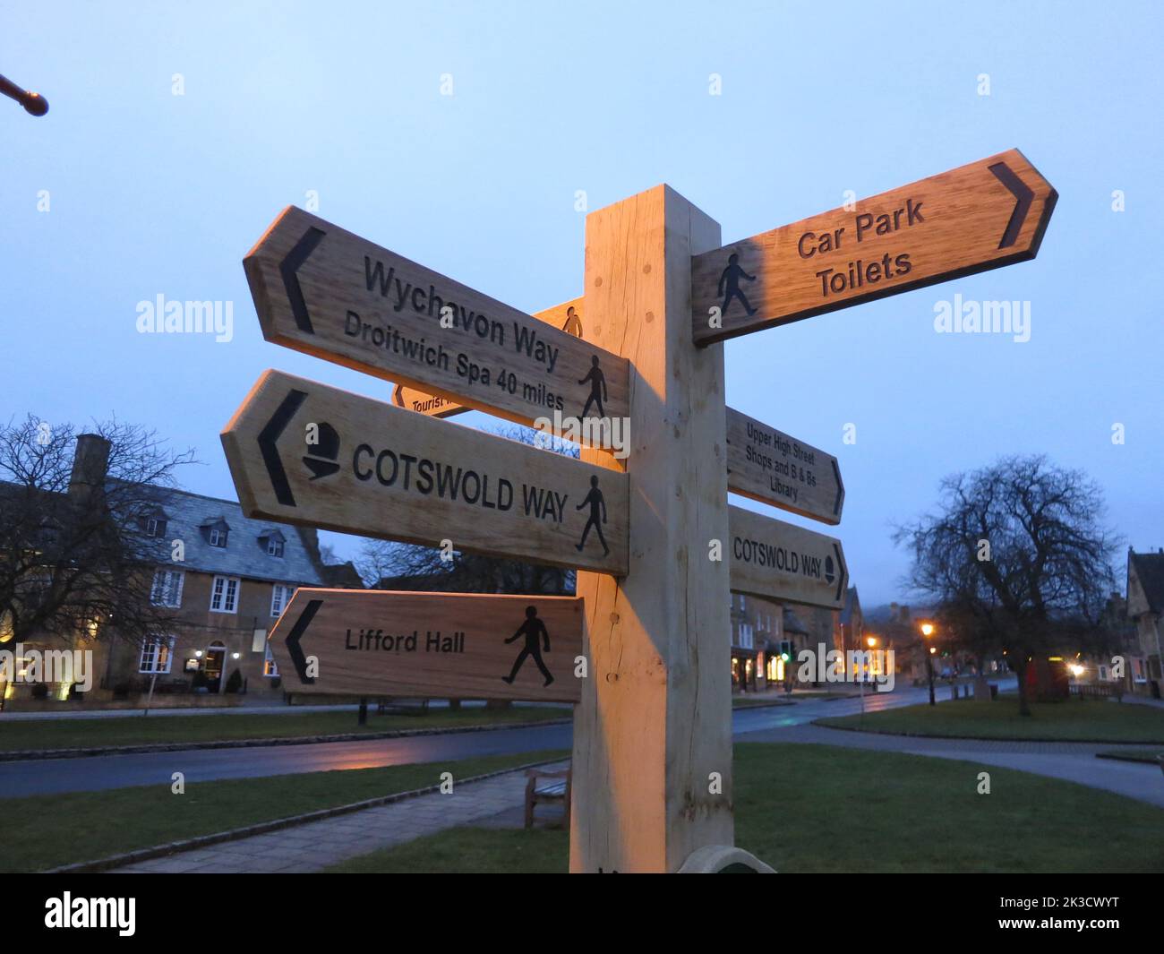 Cotswold Way long distance footpath National Trail. The Cotswolds AONB ...