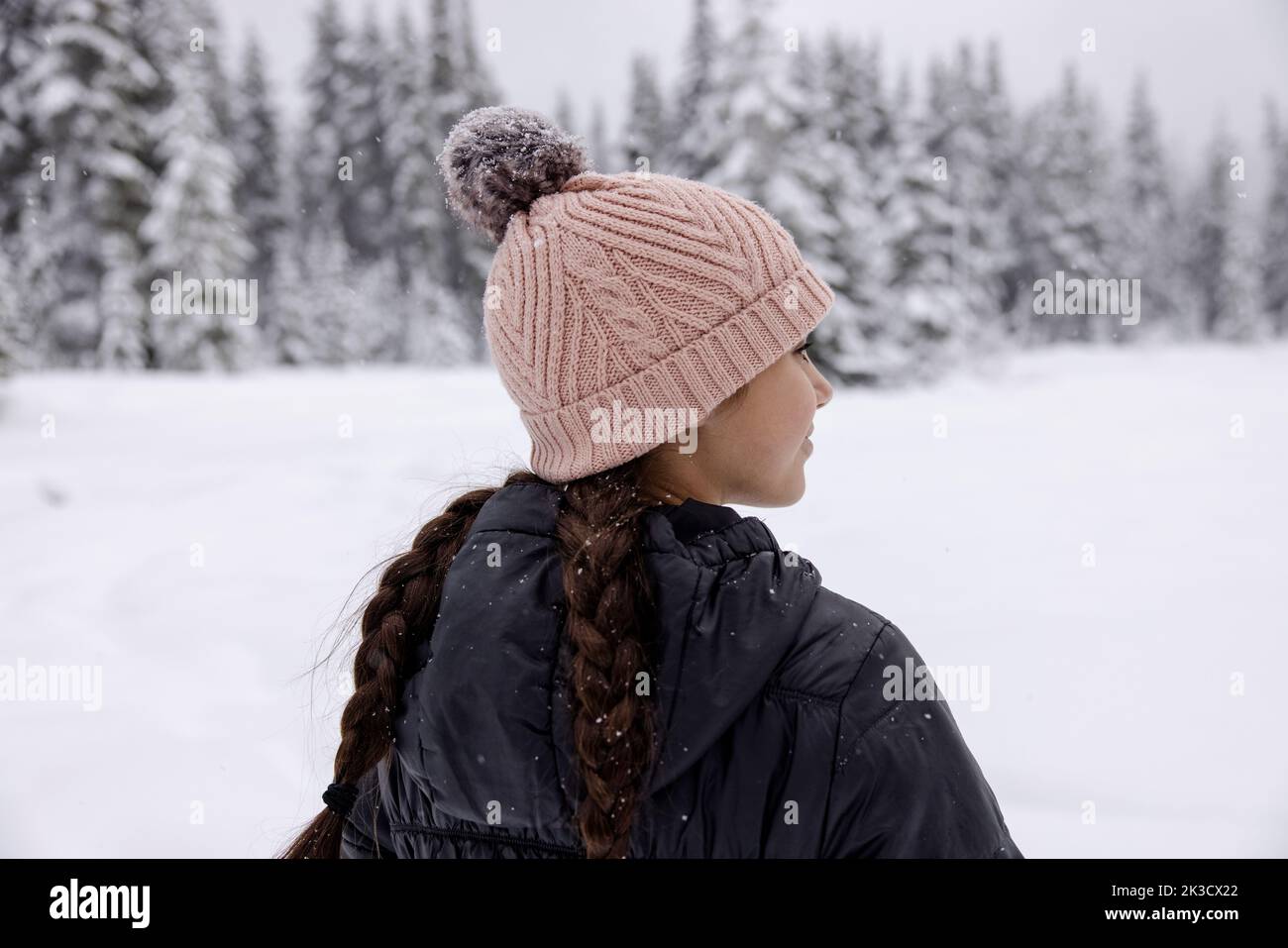 Rear view preteen girl in hi-res stock photography and images - Alamy