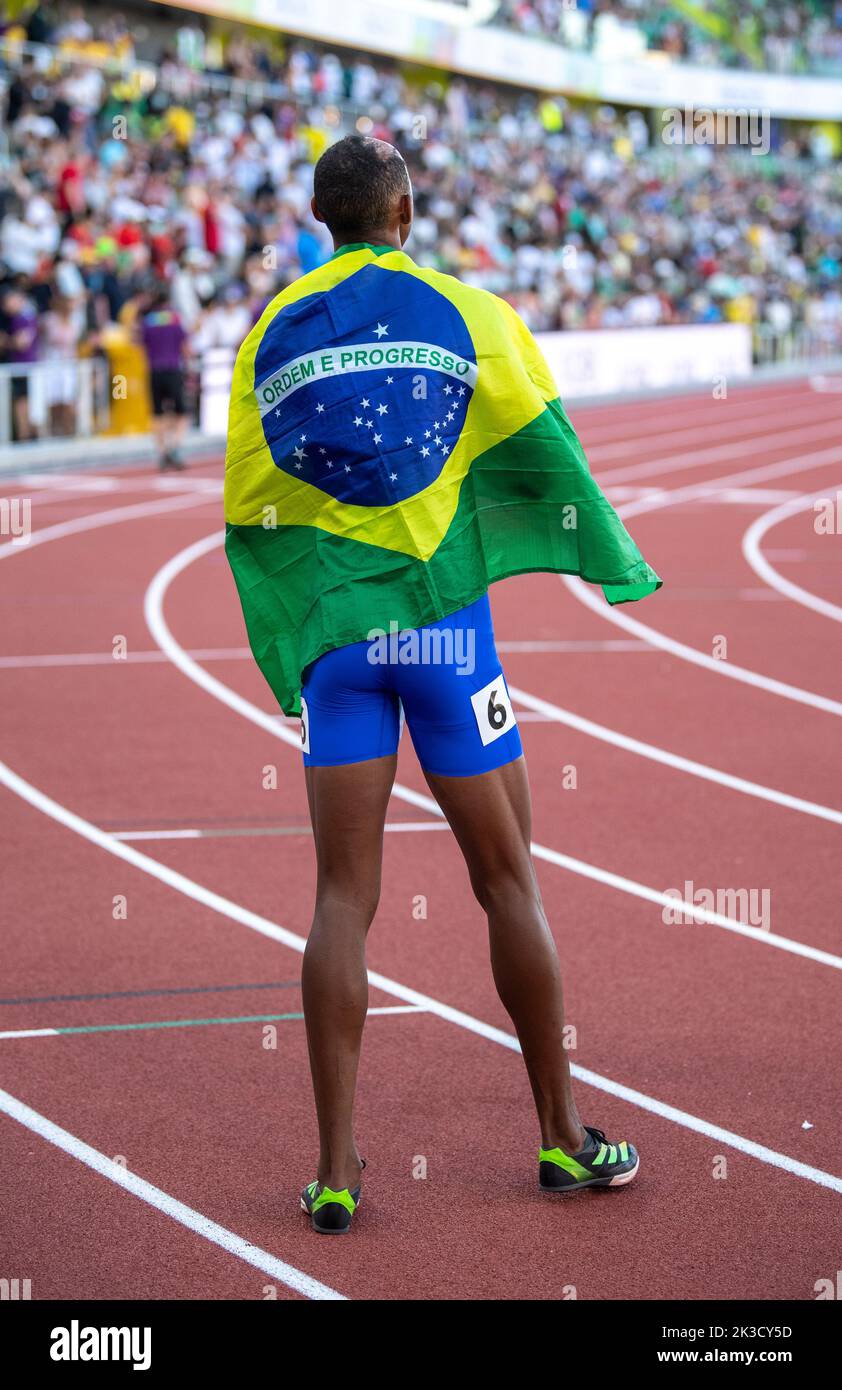 Alison Dos Santos of Brazil celebrating win in the men’s 400m hurdles ...