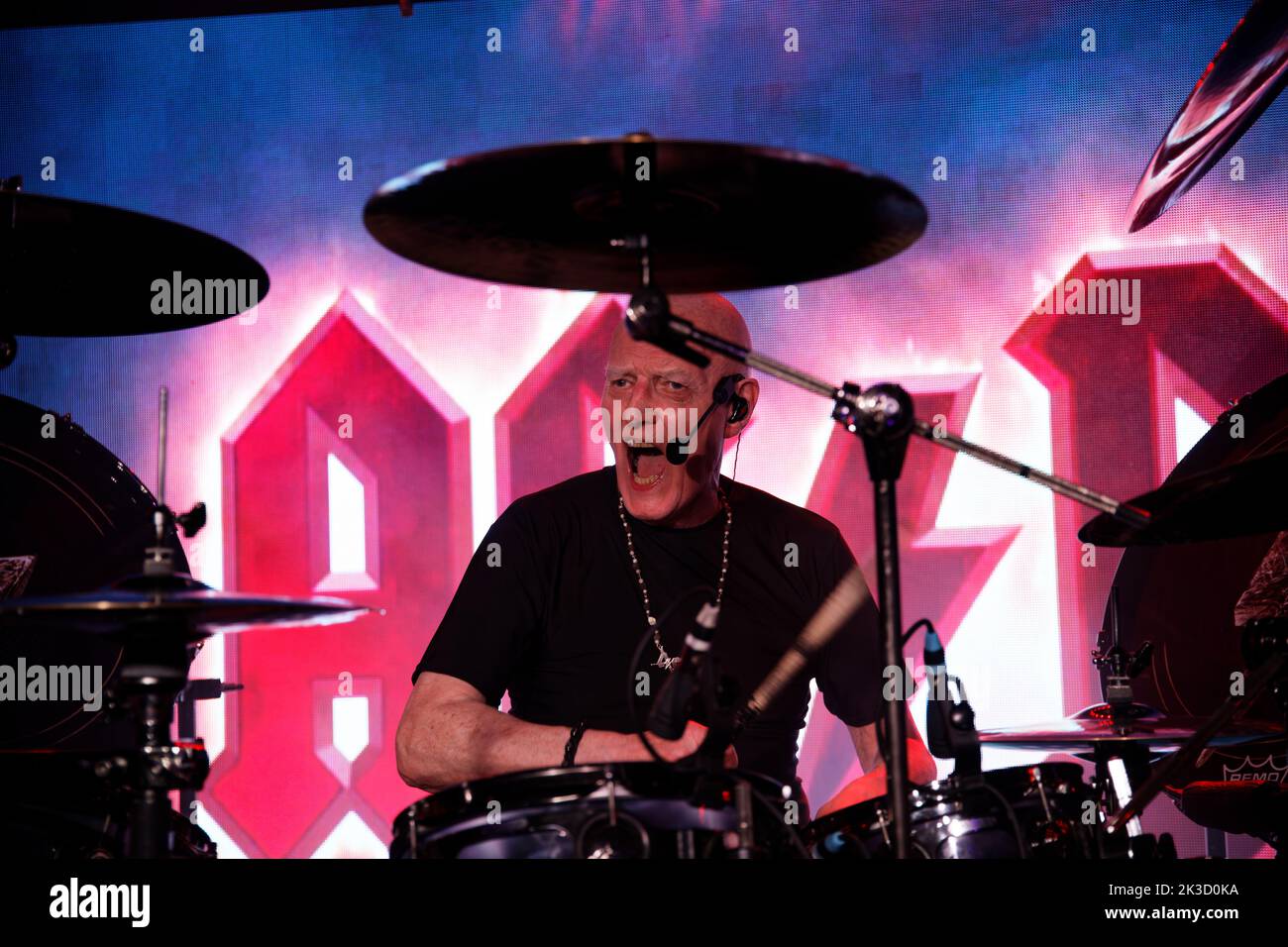 THE CHRIS SLADE TIMELINES Cherrydon, La Penne-sur-Huveaune, FRANCE, 18 ...