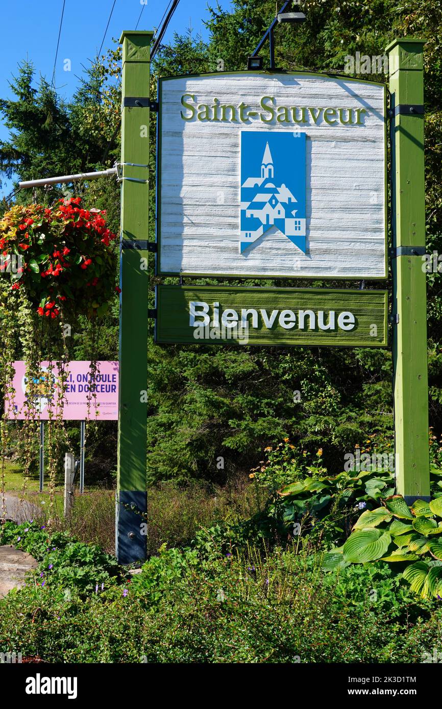 Village saint sauveur laurentides quebec canada hi-res stock ...