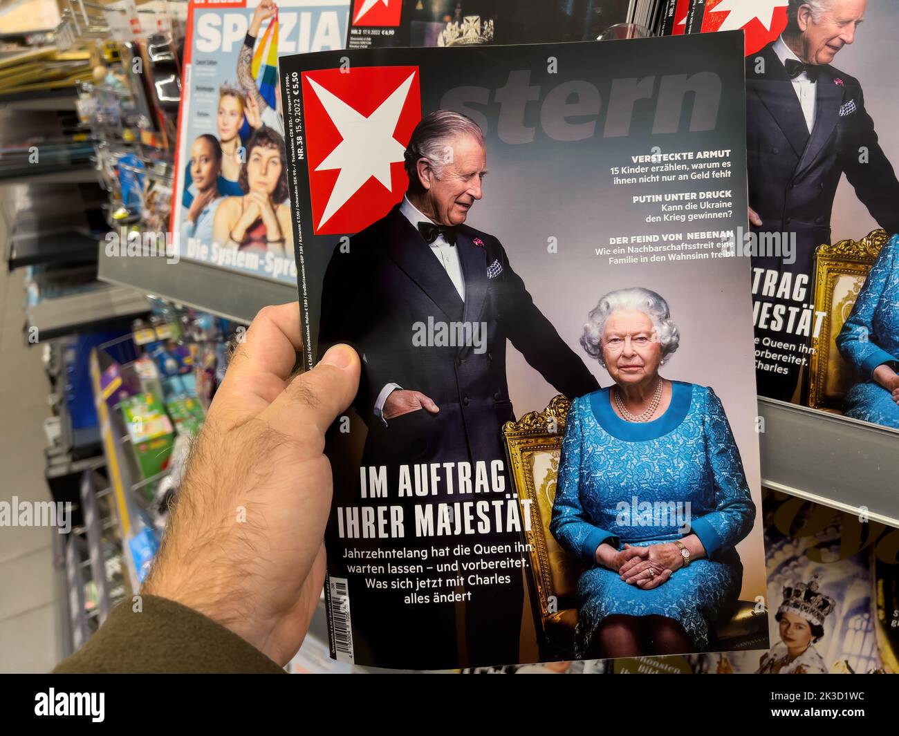 Frankfurt, Germany - Sep 17, 2022: Main headline on Die Stern - on ...