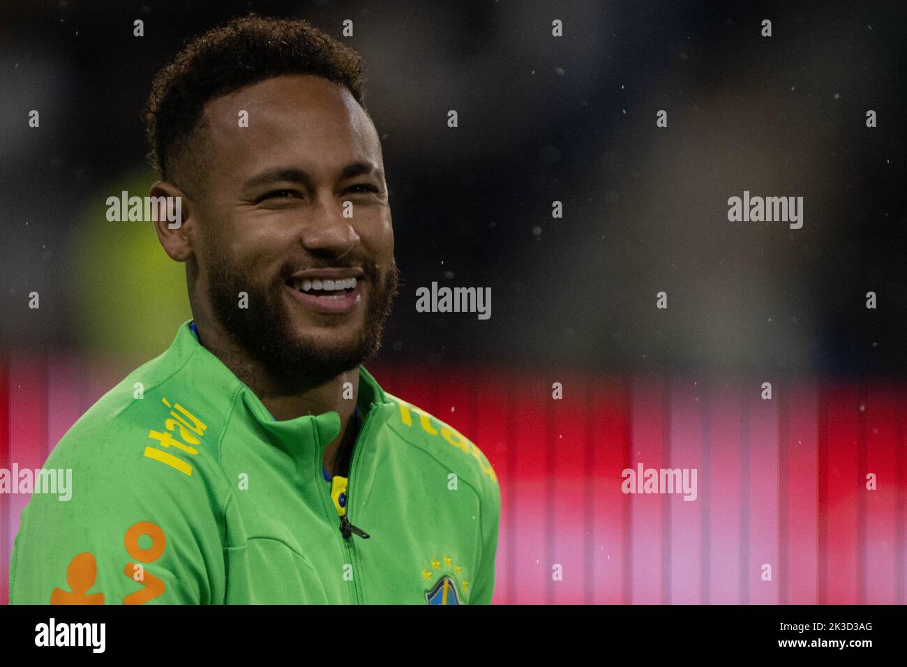 LE HAVRE, FRANCE - SEPTEMBER 23: Neymar of Brazil looks on during the ...