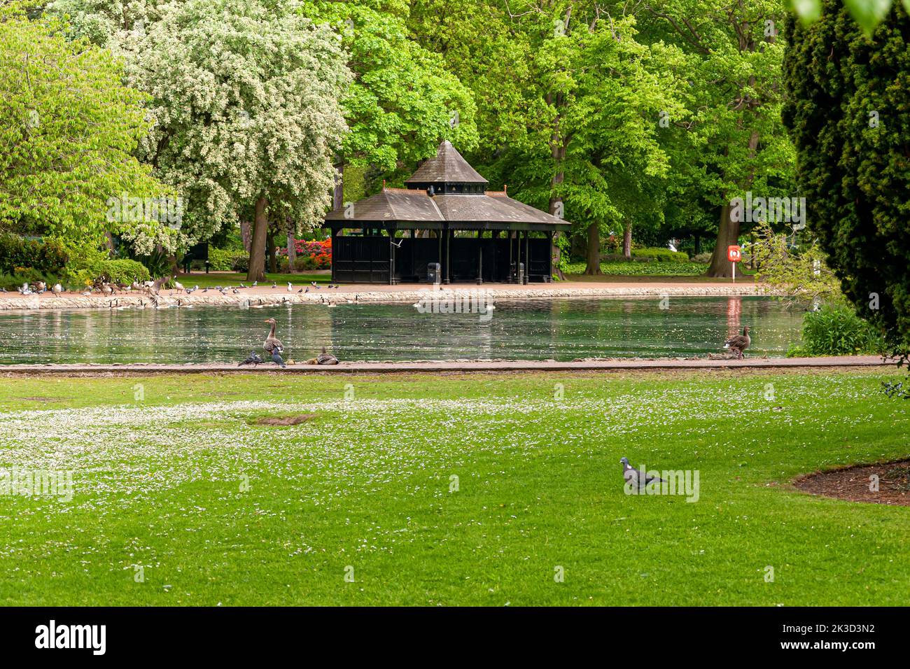 Beautiful landscape in a park in Wolverhampton Stock Photo - Alamy