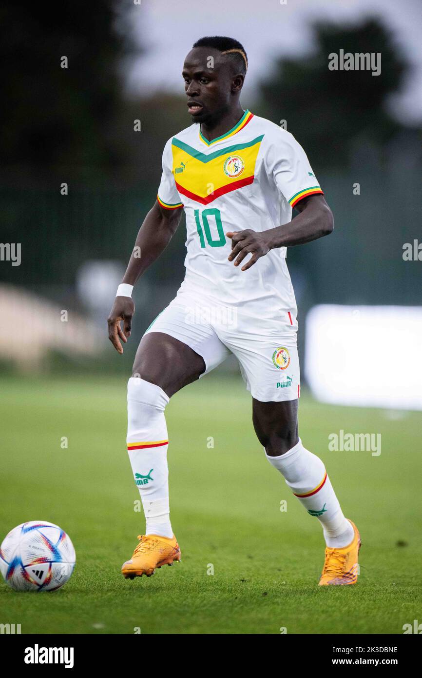 Mane senegal national team hi-res stock photography and images - Alamy