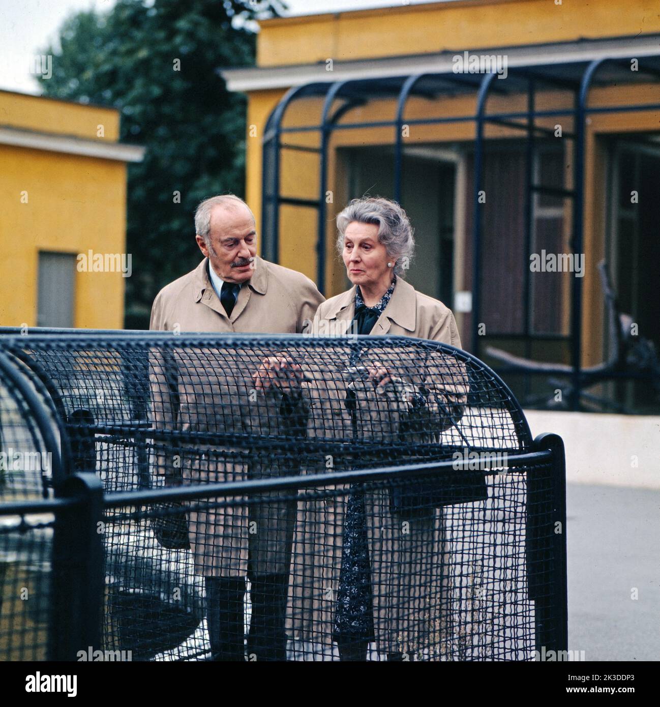 Alte rentner hi-res stock photography and images - Alamy