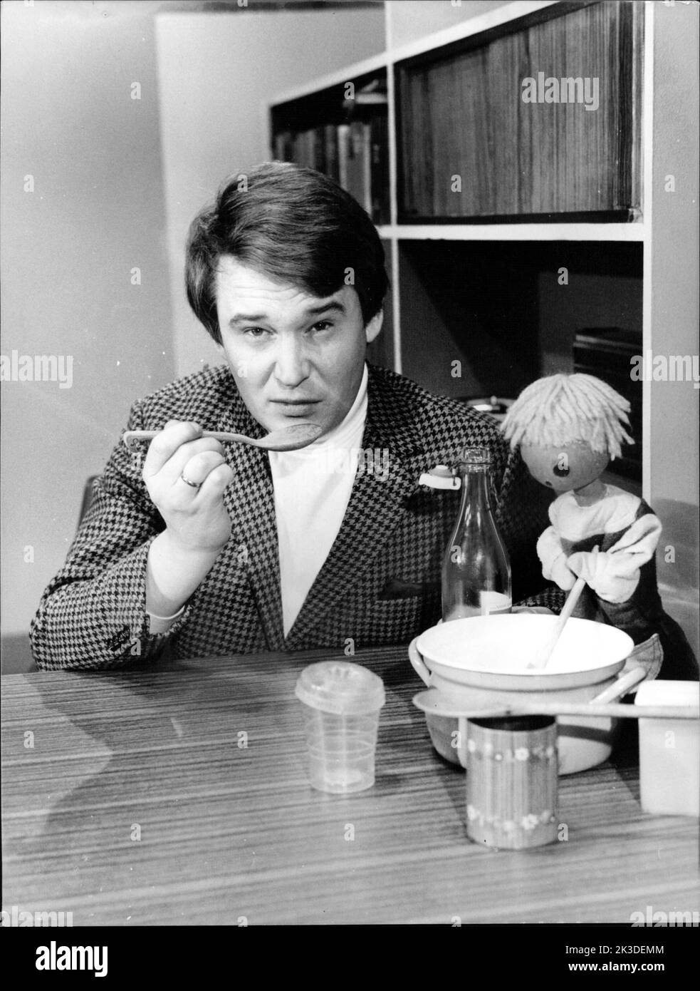 Stoffel und Wolfgang - Stoffel will Wolfgang eine Freude machen. Alles ...