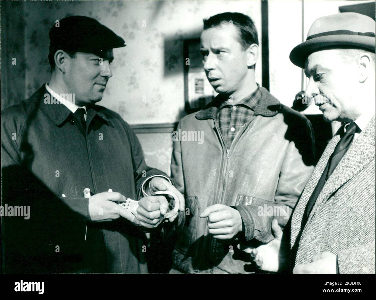 Stahlnetz: Rehe - Das Netz hat sich zugezogen. Eine ganz kleine ...