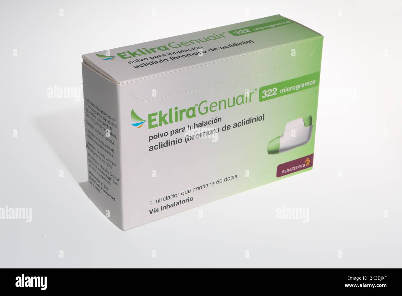 EKLIRA GENUAIR 322 MICROGRAMOS POLVO PARA INHALACION Stock Photo - Alamy