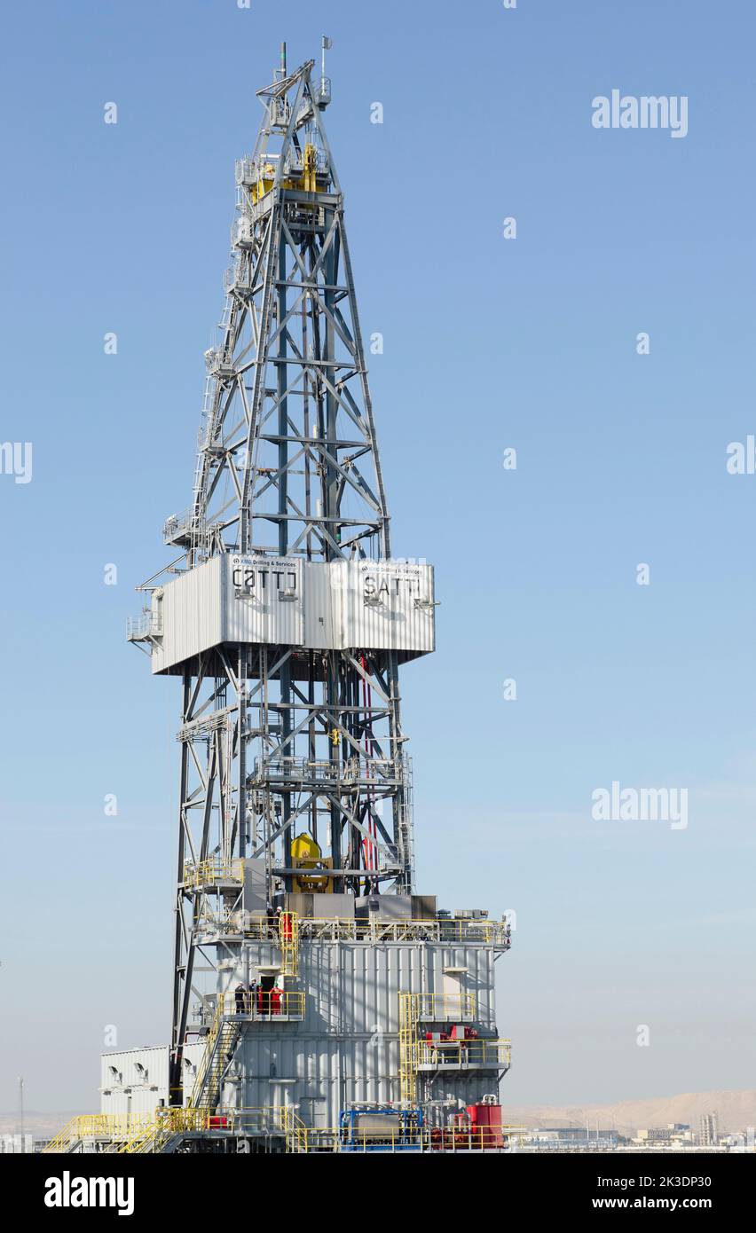 Drilling rig preparing undertake exploratidrilling hi-res stock ...