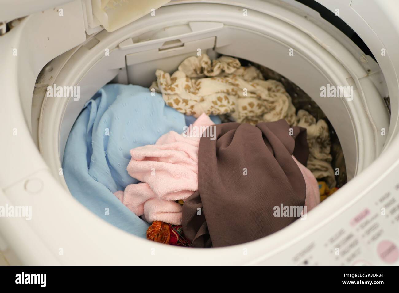 Cloths washing machine hi-res stock photography and images - Alamy