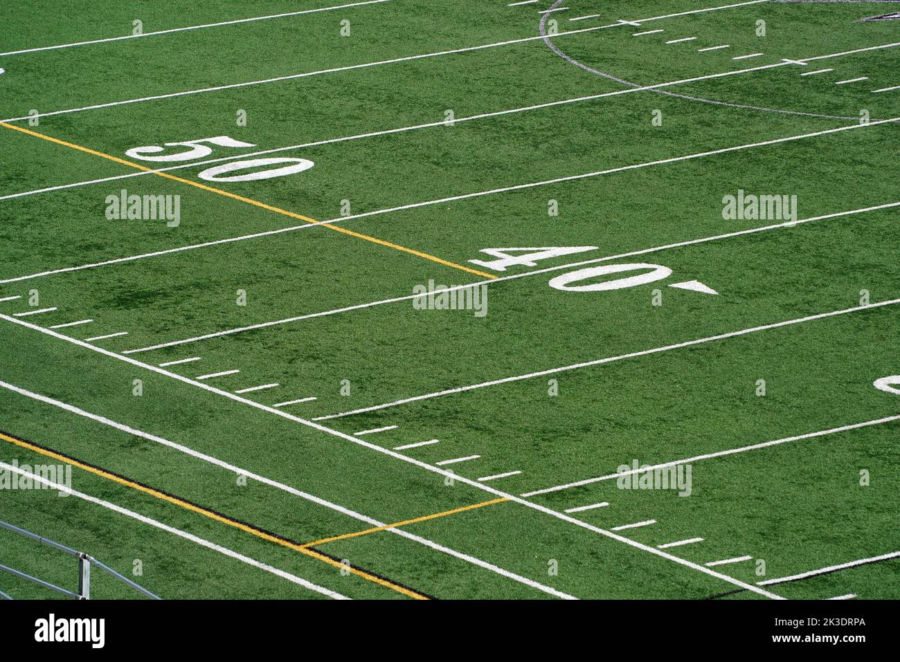 Empty american football stadium hi-res stock photography and images - Alamy