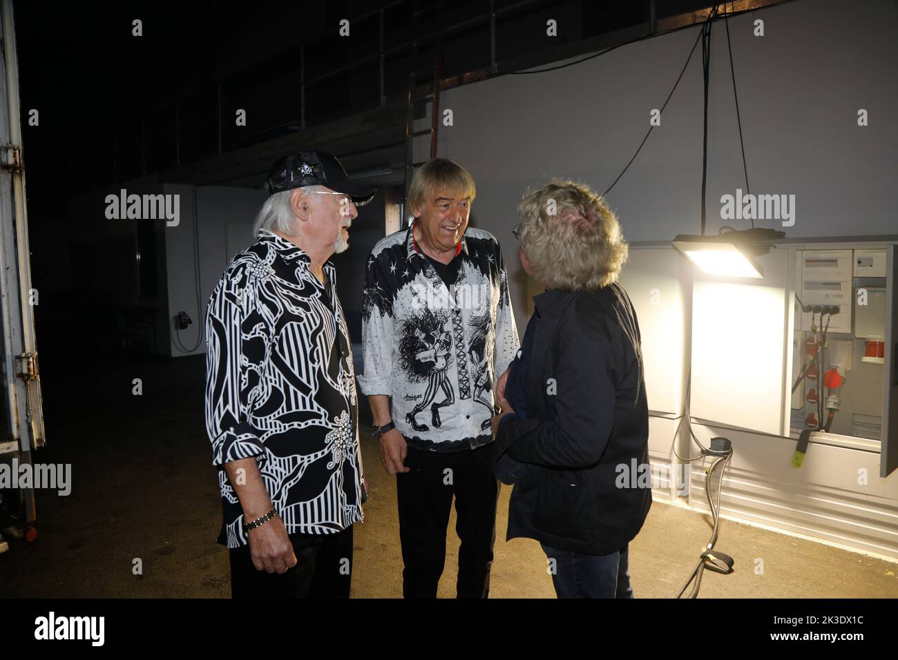 Karl-Heinz Ulrich und Bernd Ulrich von den Amigos und Joseph „Johnny ...