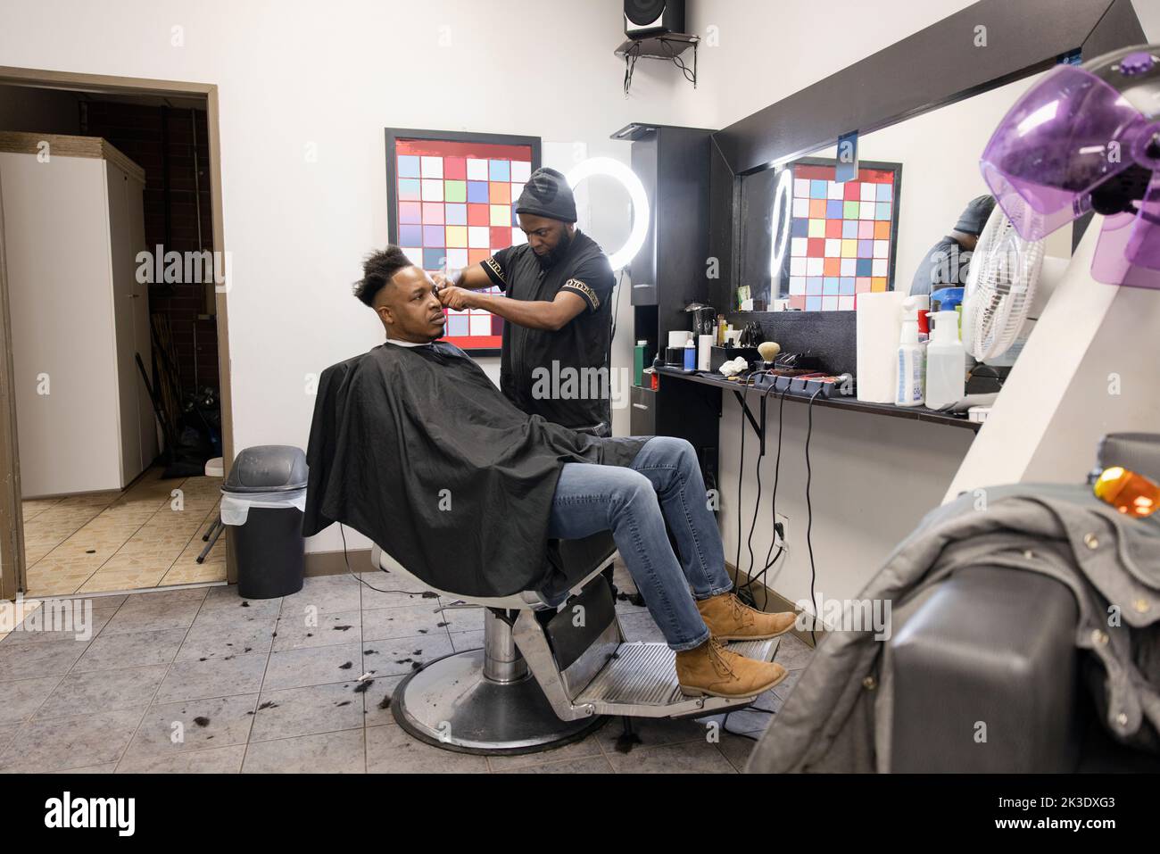Working in barber shop hi-res stock photography and images - Alamy