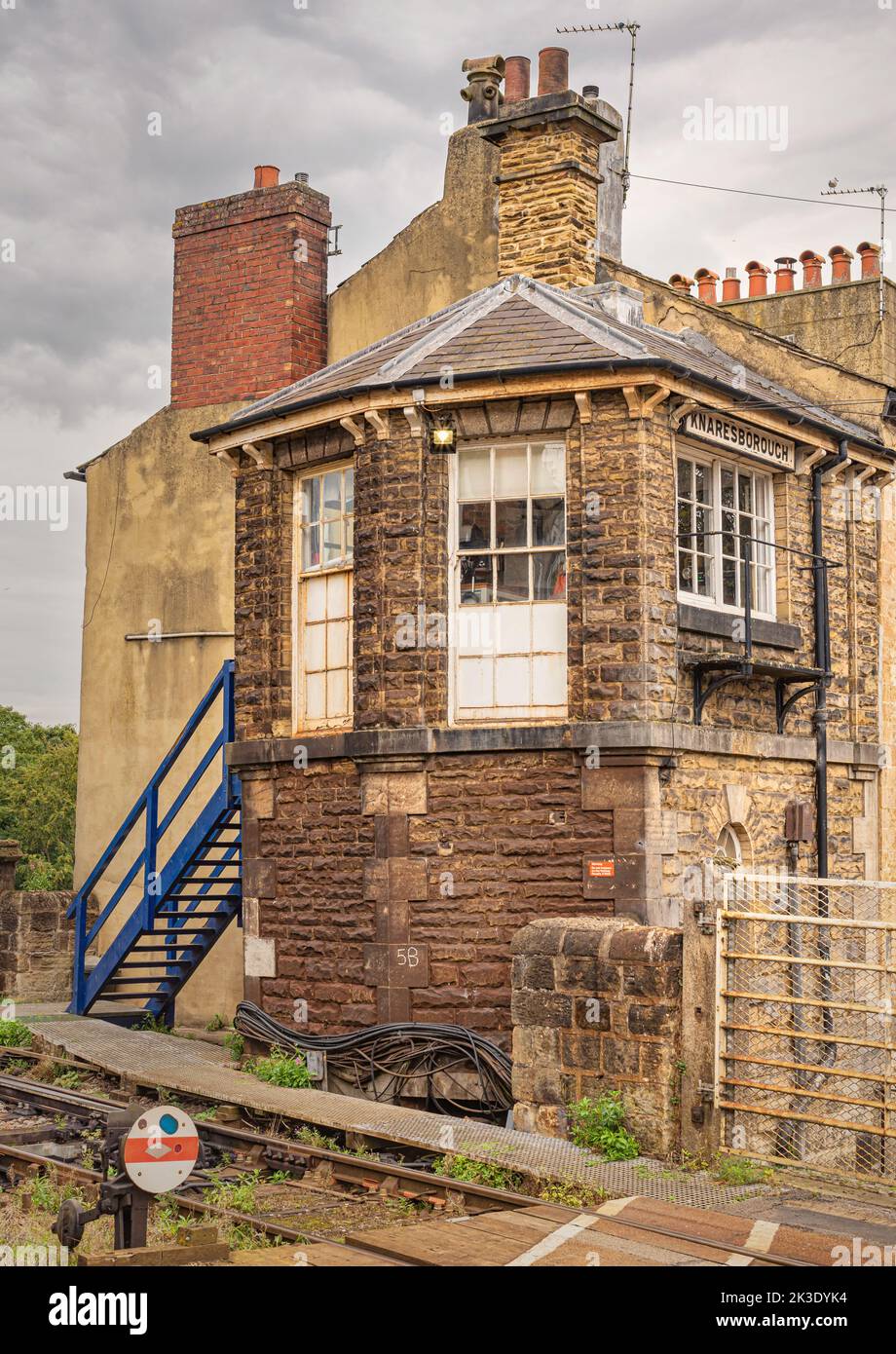 Knaresborough railway signal box hi-res stock photography and images ...
