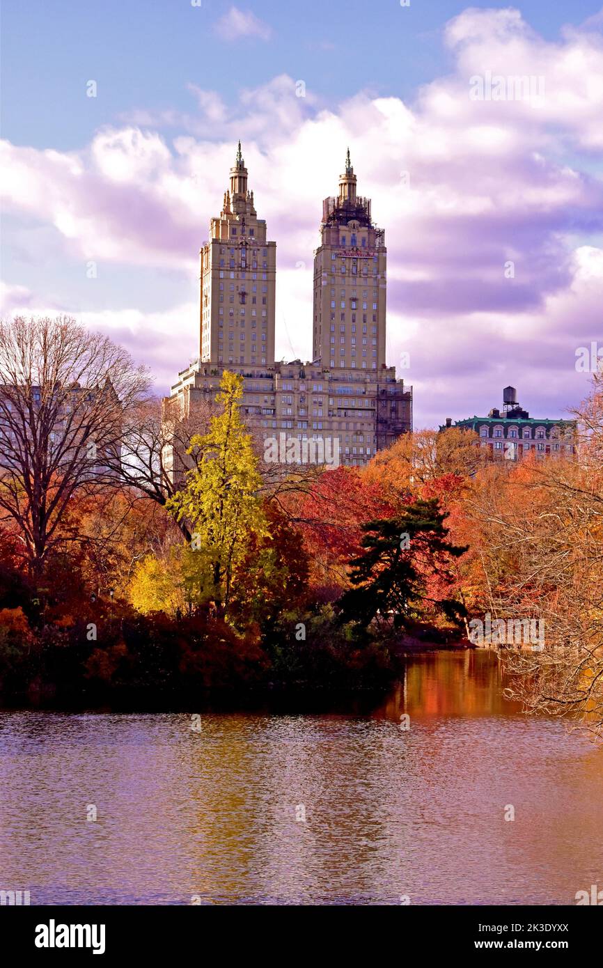 Golden dorado hi-res stock photography and images - Alamy